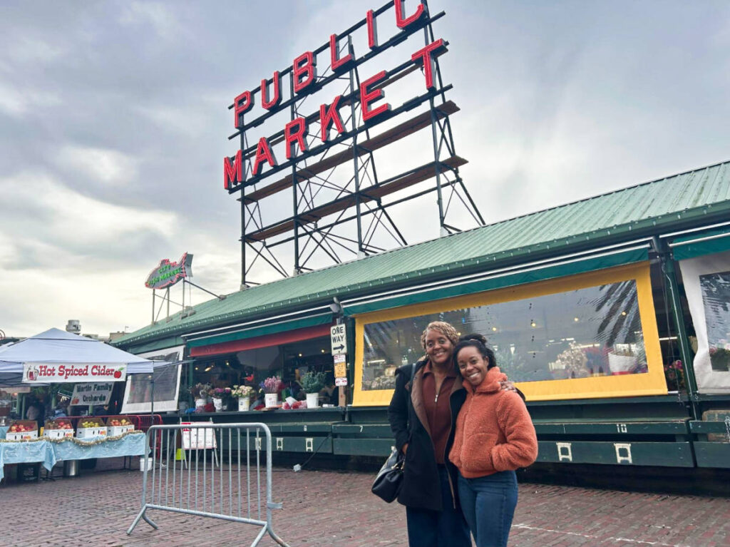 Pike Place Market Guide - Travel Lemming