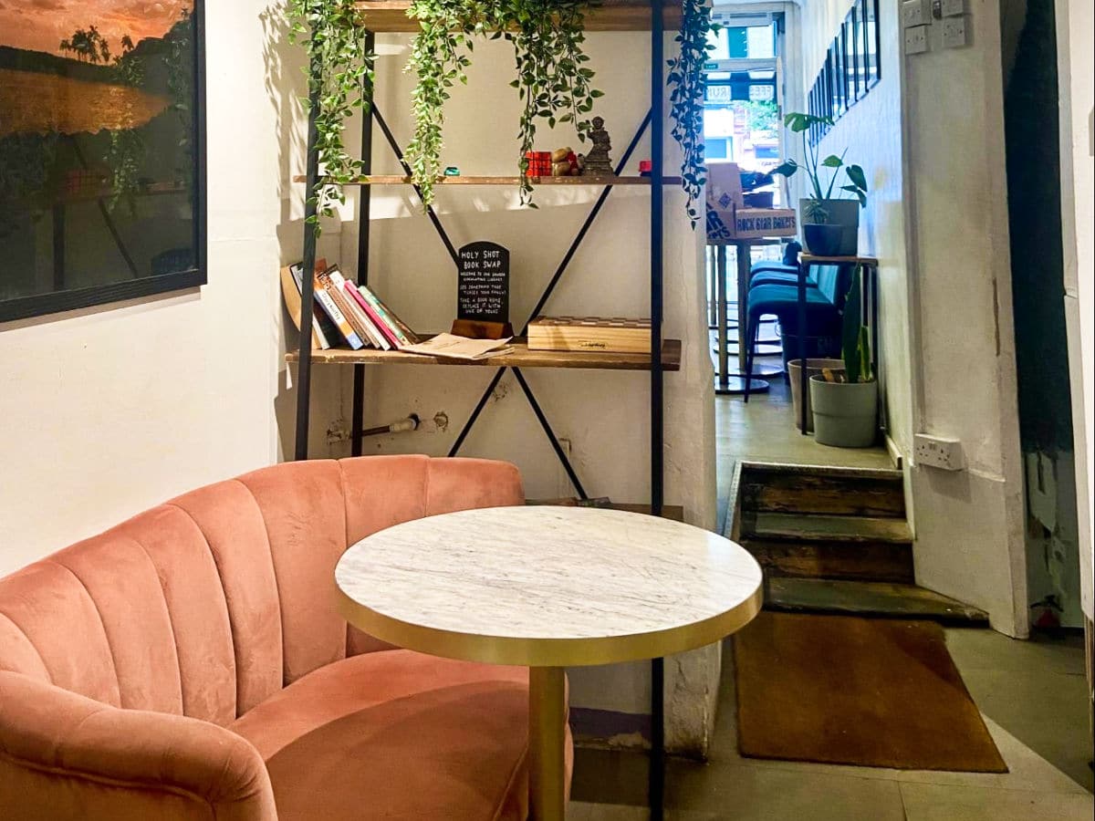 33 Cafes and Coffee Shops in London You Should Try (According to a Local)