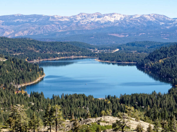 13 Best Lakes in California (By a Local)