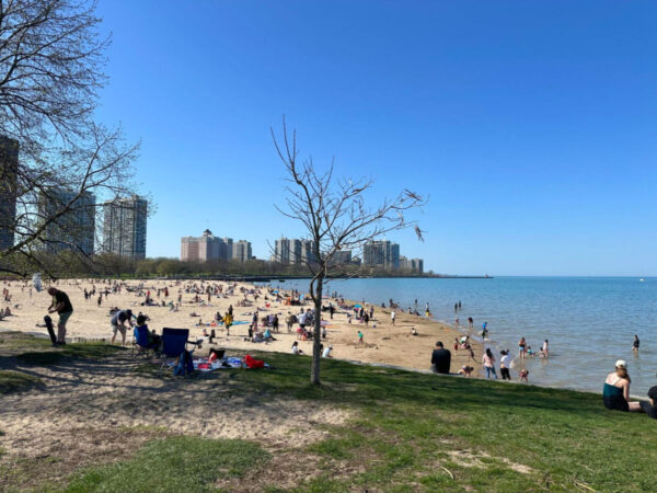 A Local's Guide to Chicago's Beaches - Travel Lemming