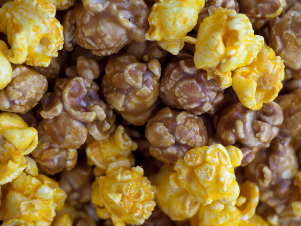 Chicago Food (A Local’s Guide to 18 Best Dishes to Try)