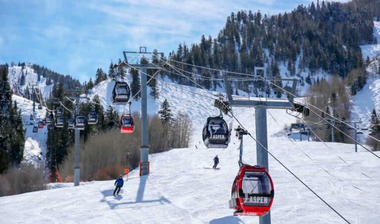 Aspen vs Vail vs Breckenridge (Which is Best to Visit?)