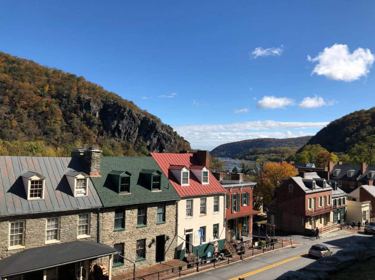 15 Best Towns Near Washington DC (A Local’s Picks)