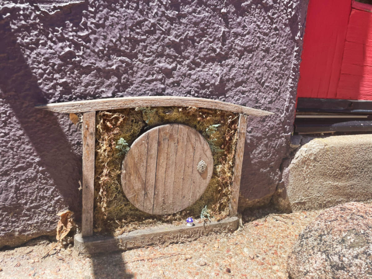I Tried the "Fairy Door" Scavenger Hunt in Denver