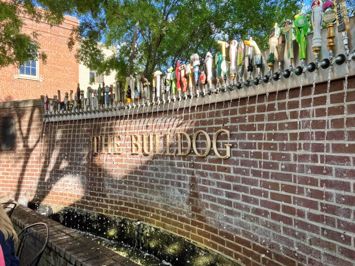 The 18 Best New Orleans Neighborhoods (A Local’s Picks)