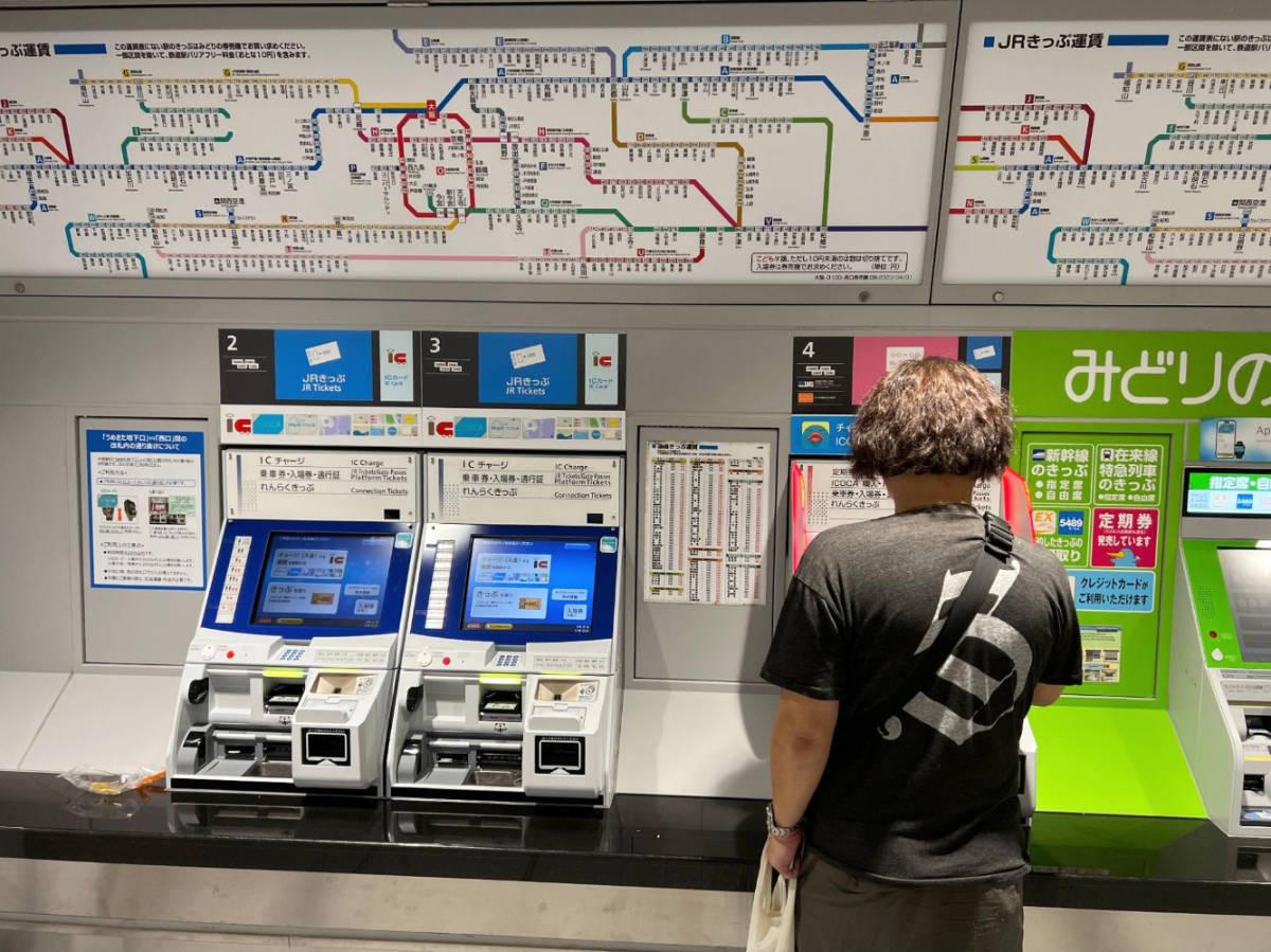 Where to Stay in Osaka (5 Best Places & Areas)