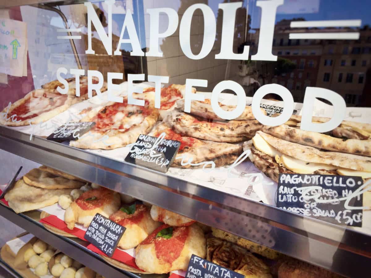 The Essential List of Tours in Naples - Travel Lemming