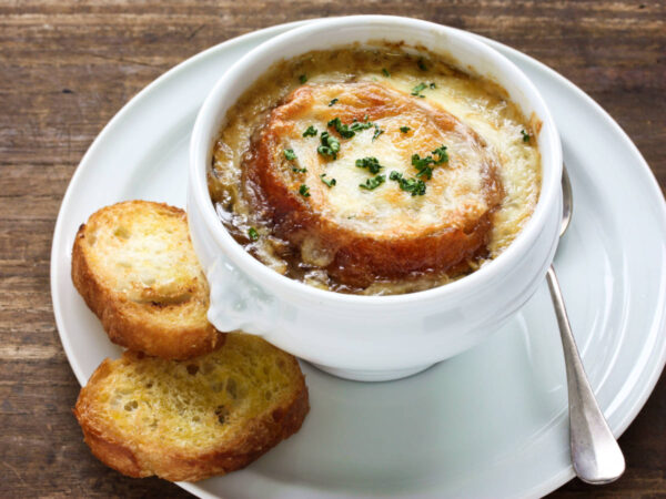 19 Must-Try Foods in Paris (A Local's Favorite Dishes)