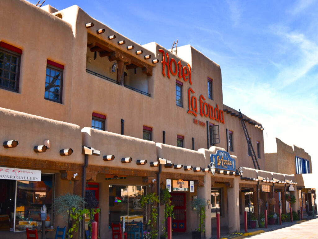 Where to Stay in Taos (Best Areas & Places)
