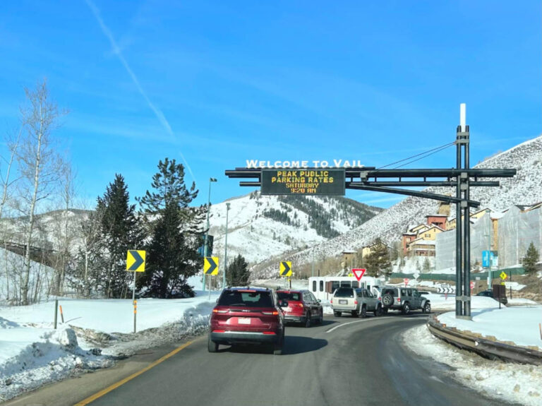 Vail Ski Resort (The Ultimate Guide)
