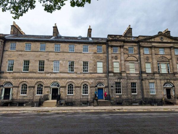 59 Top Things to Do in Edinburgh (By a Local)