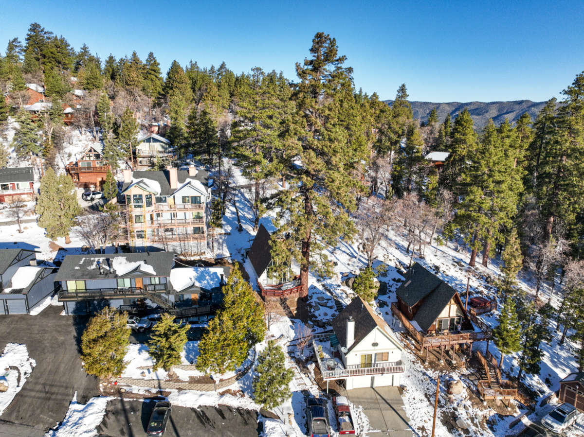 Where to Stay in Big Bear (Best Areas & Places)