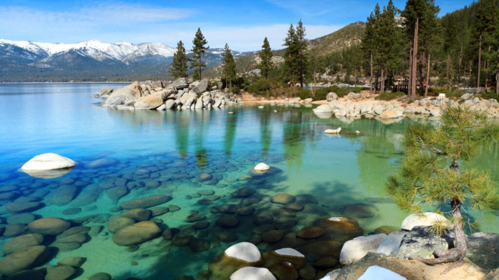 15 Best Lakes in California (By a Local)